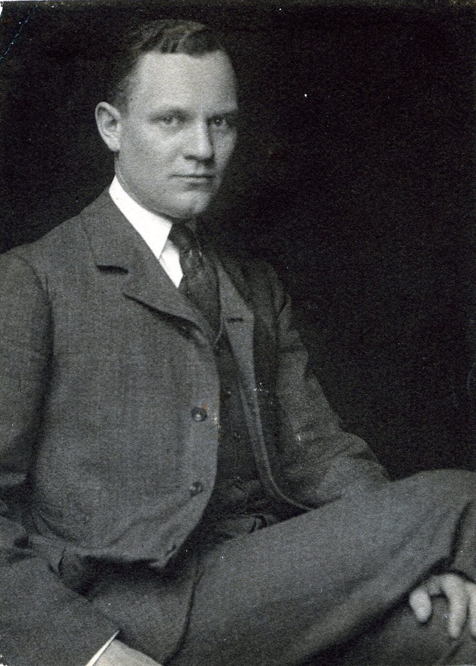 Benjamin Graham: Big Moments on the Way to Big Earnings (#13) - Beyond ...